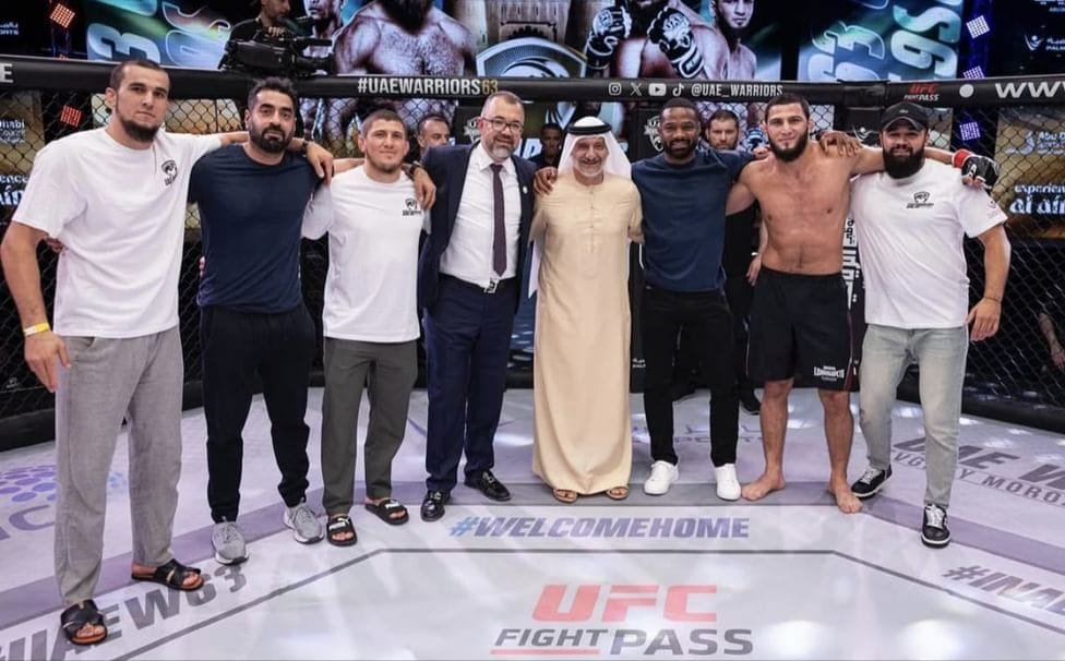 Turkmen Basir Saraliyev wins the main fight title in the "UAE Warriors ...