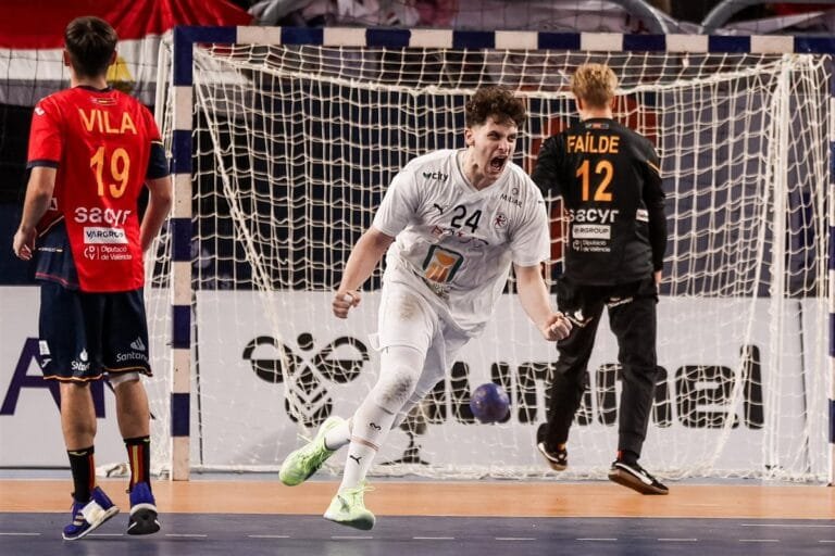 A historic achievement: Egyptian junior national team defeats Spain and ...