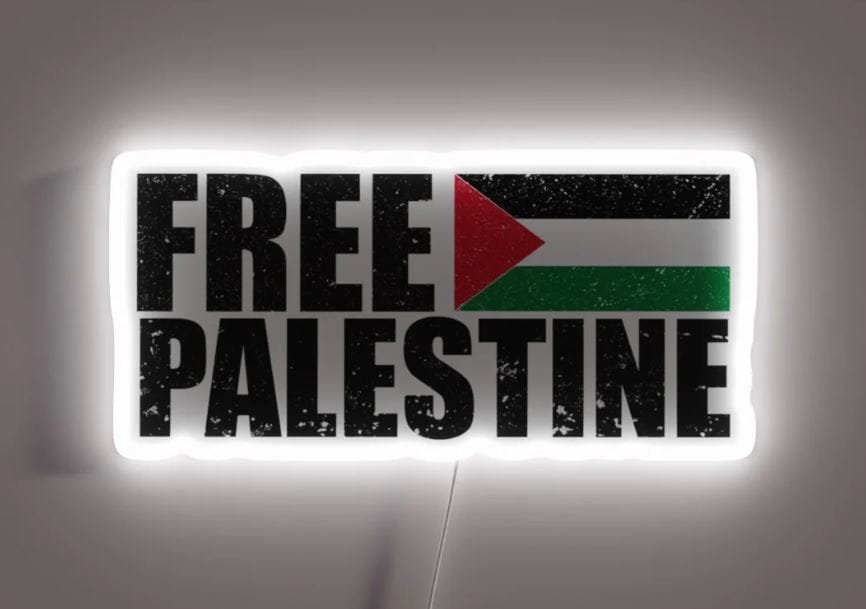 “Free Palestine” storms airports in the US and Canada
