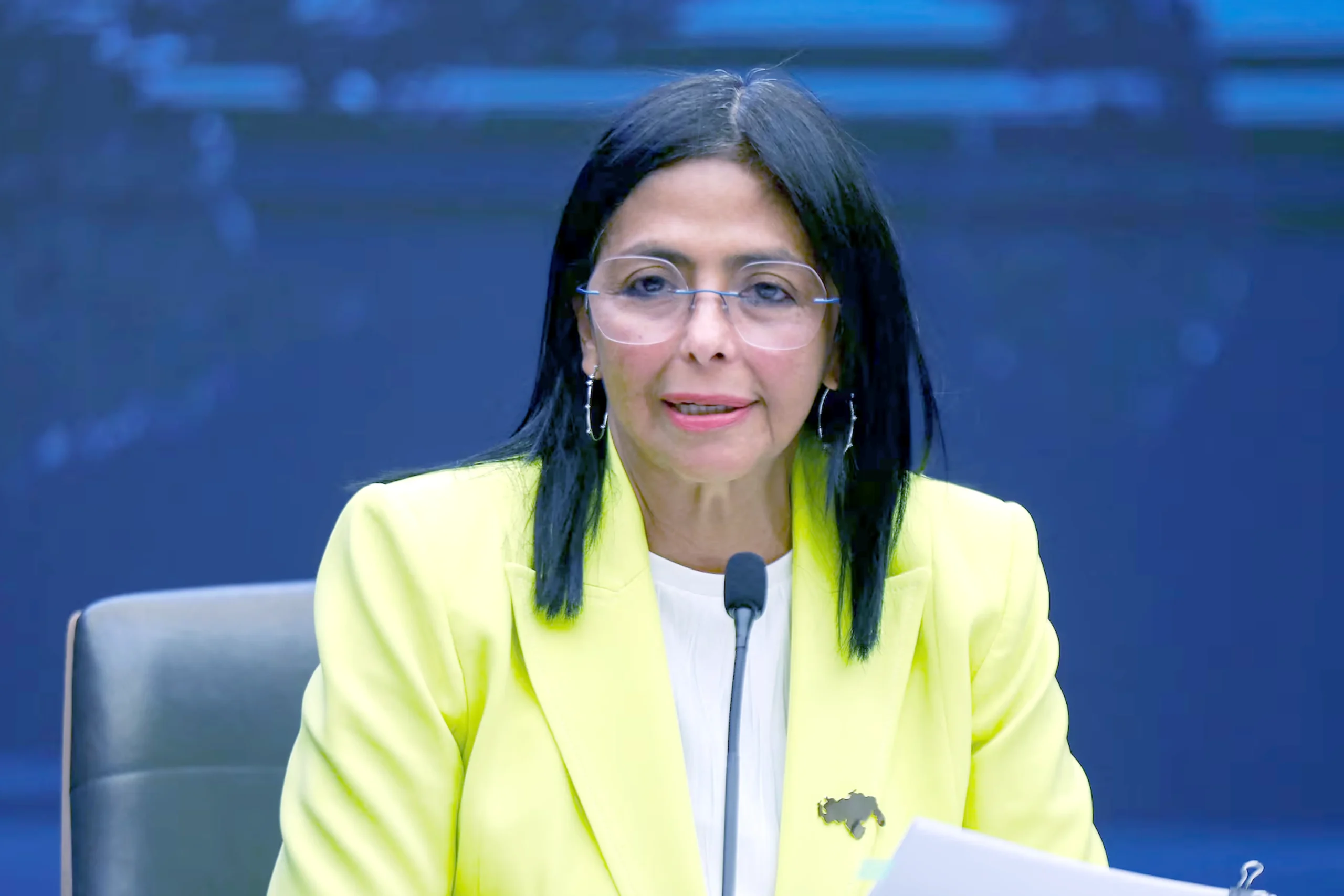 Breaking | Venezuelan military recognizes Delcy Rodriguez