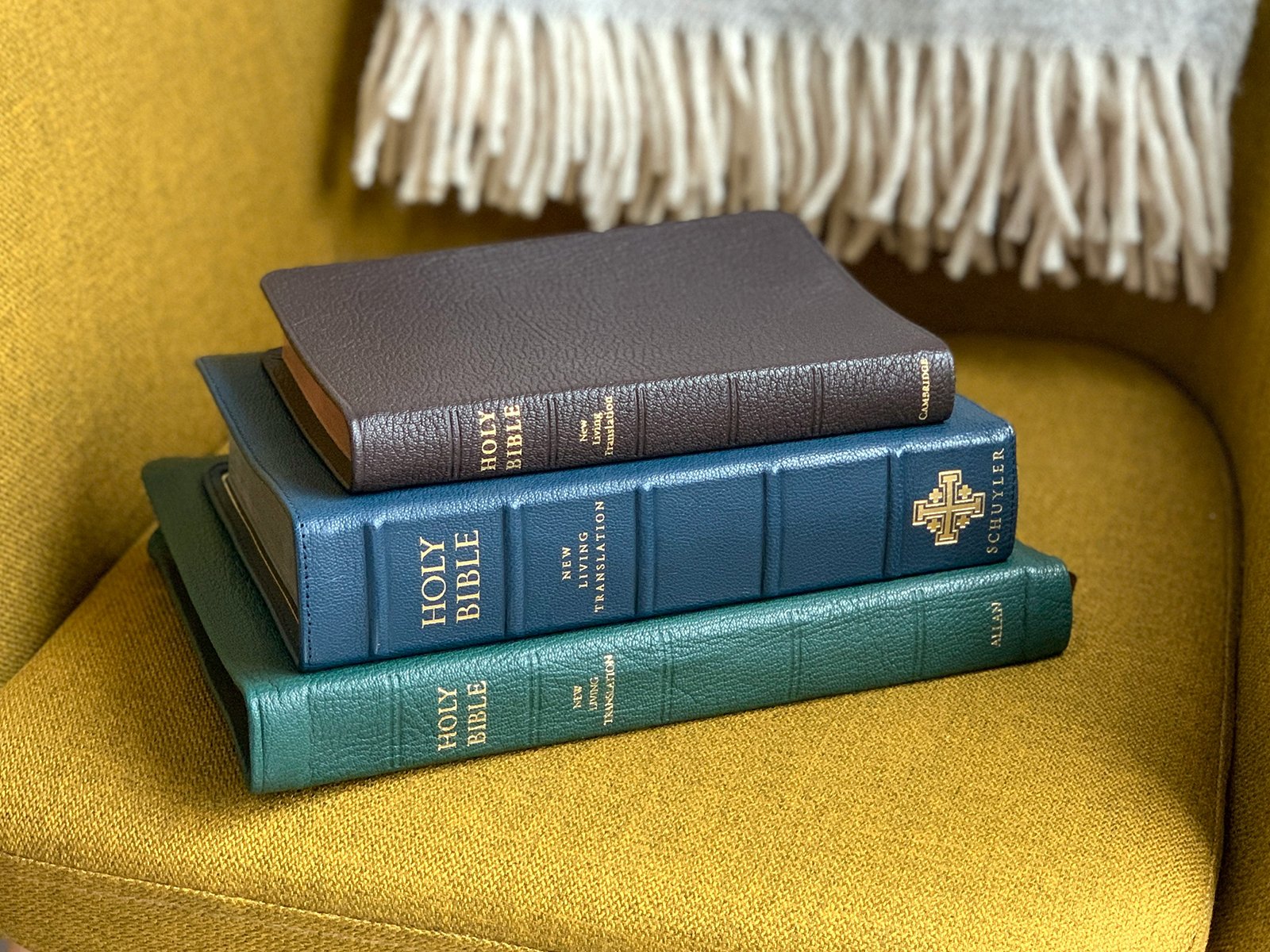 US Publishing Boom: Spiritual and Religious Books Sales Surge