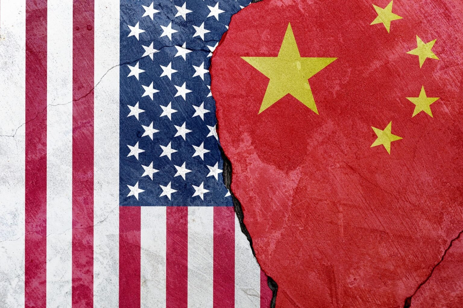 Washington Restricts Foreign Access to Two Tech Apps Amid Chinese Concerns